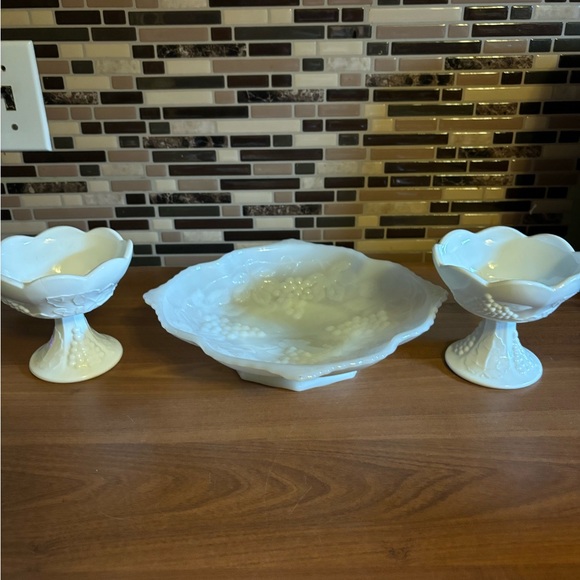 Dining | Vintage Elegant White Glass Milk Glass Compote Set | Poshmark